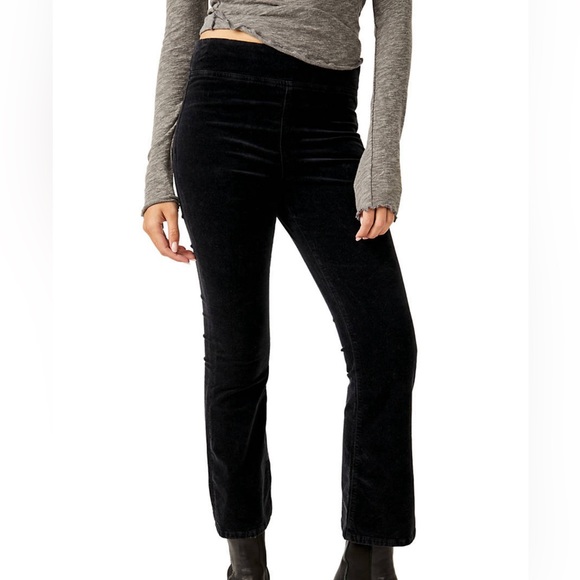 We The Free | Pants & Jumpsuits | Free People In My Feelings Velvet ...
